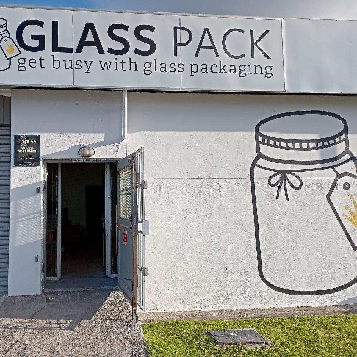 Wholesale and retail glass bottles and jars. Select your own order ...